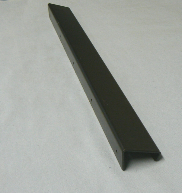 A082B5053F DRIP SHIELD on ENGINE COVER