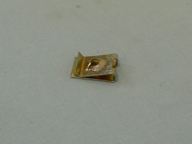 A100W6420F SPIRE NUT No6 for