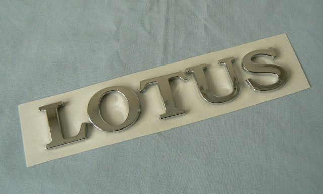 B124B0326F (124B0326) BADGE - L O T U S (chrome letters)