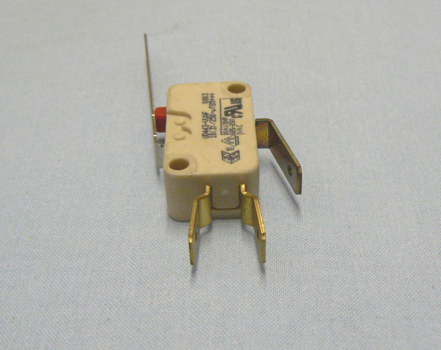 C075M6084F (075M6084) MICRO SWITCH for HAND BRAKE WARNING LAMP