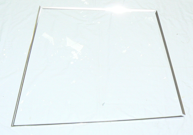 SJ079U0042 TAILGATE GLASS TRIM SET