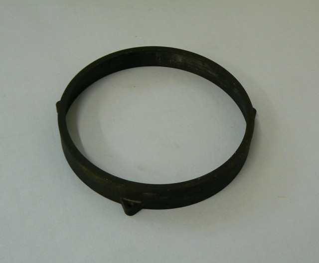 SJ604 HEADLAMP RETAINING RING