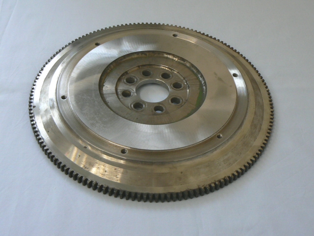 SJ918E0026 FLYWHEEL for V8 ENGINES